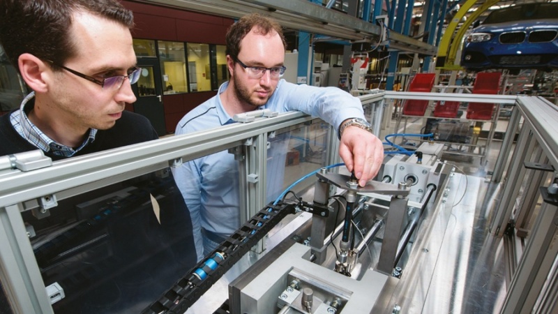 Continuous Diagnostic System Predicts Industrial Robot Faults - Tech Briefs