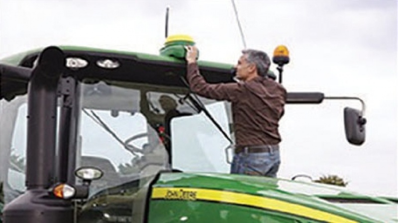 GPS Correction Technology Lets Tractors Drive Themselves - Tech Briefs